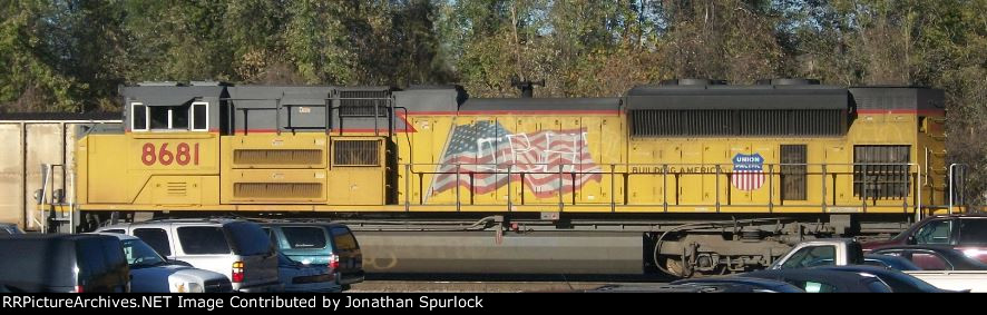 UP 8681, conductor's side view